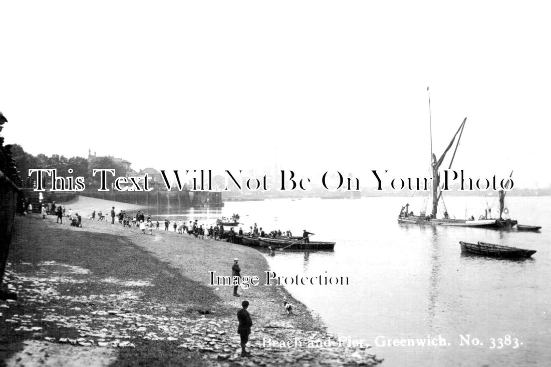 LO 2939 - Greenwich Beach & Pier, London – JB Archive