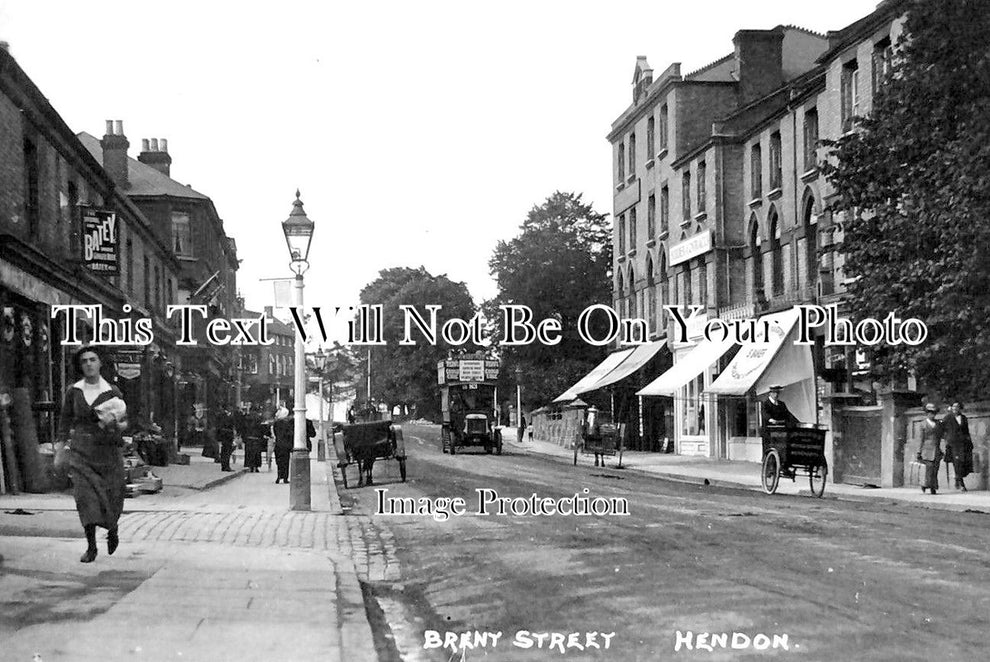 LO 4089 - Brent Street, Hendon, London – JB Archive