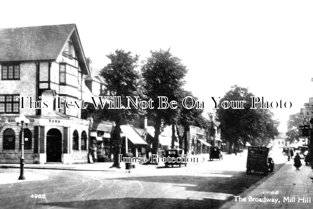 LO 4669 - The Broadway, Mill Hill, London – JB Archive