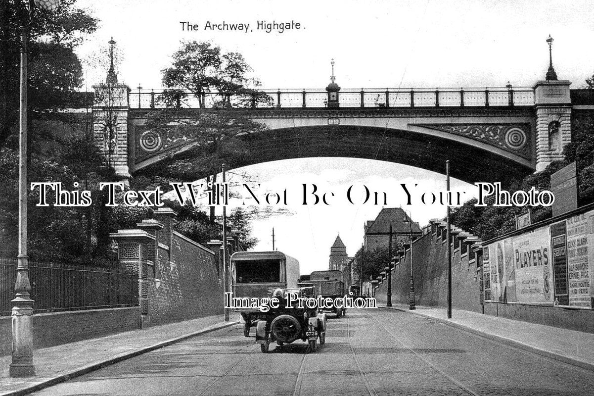 LO 4839 - The Archway, Highgate, London – JB Archive