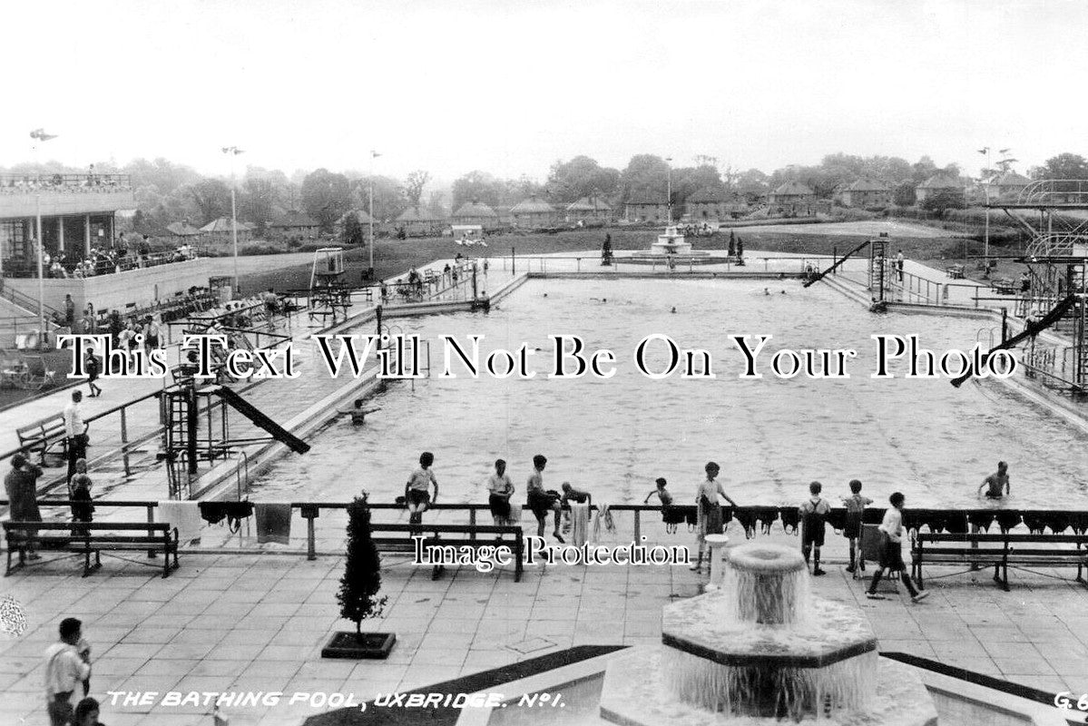 LO 5323 - The Bathing Pool, Uxbridge, London – JB Archive