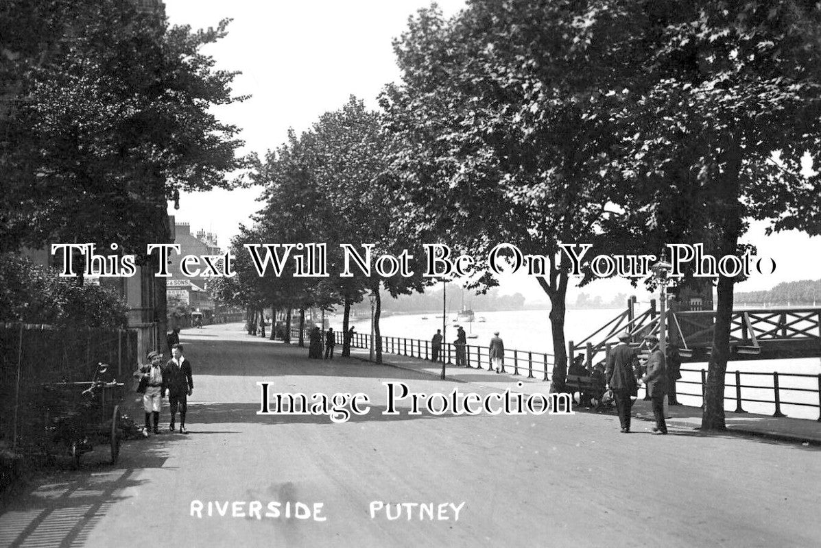 LO 6182 - Riverside, Putney, London c1915 – JB Archive