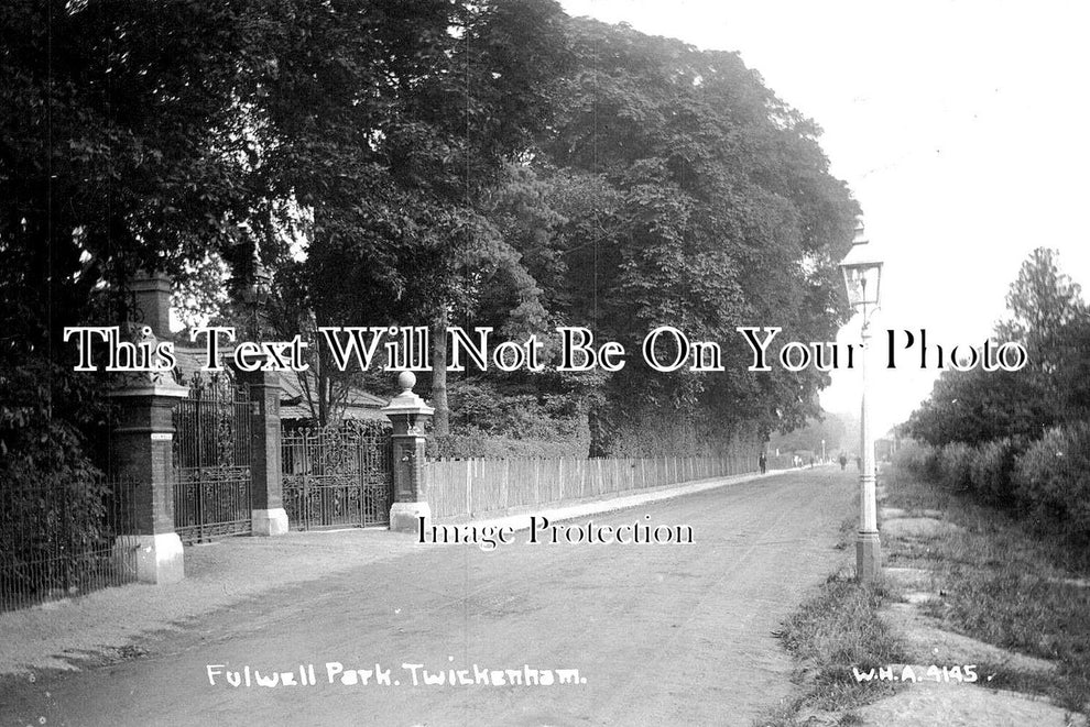 MI 1020 - Fulwell Park Entrance, Twickenham, Middlesex – JB Archive