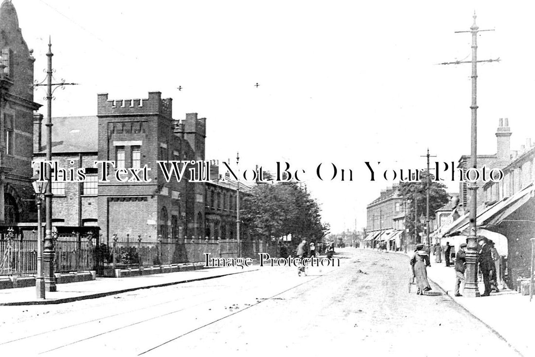MI 1505 - High Street, Enfield, Edmonton, Middlesex – JB Archive