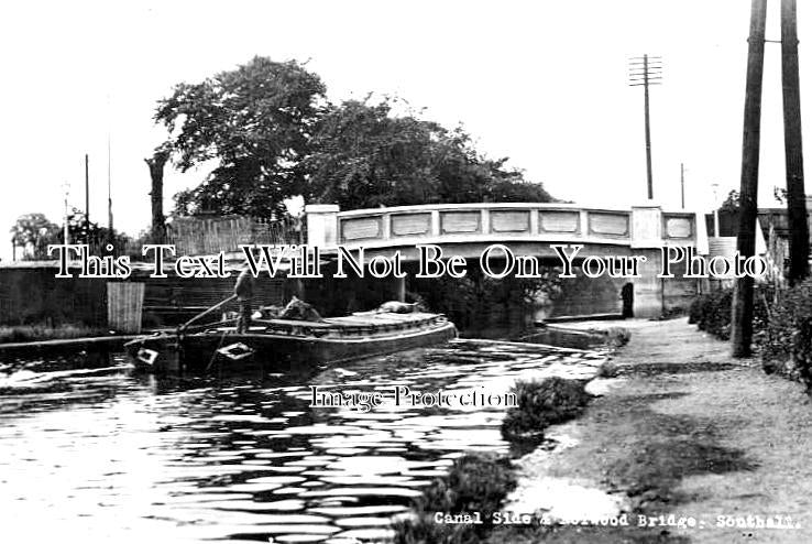 MI 2019 - Canal Side & Norwood Bridge, Southall, Middlesex – JB Archive