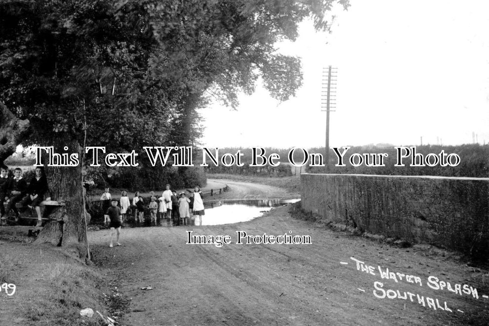 MI 696 - The Water Splash, Southall, Middlesex c1911 – JB Archive
