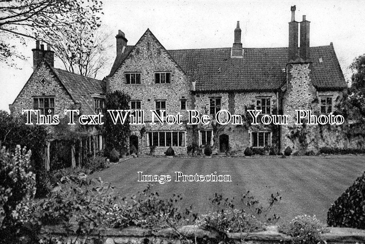 NF 1024 - The Old Hall, East Runton, Norfolk c1945 – JB Archive