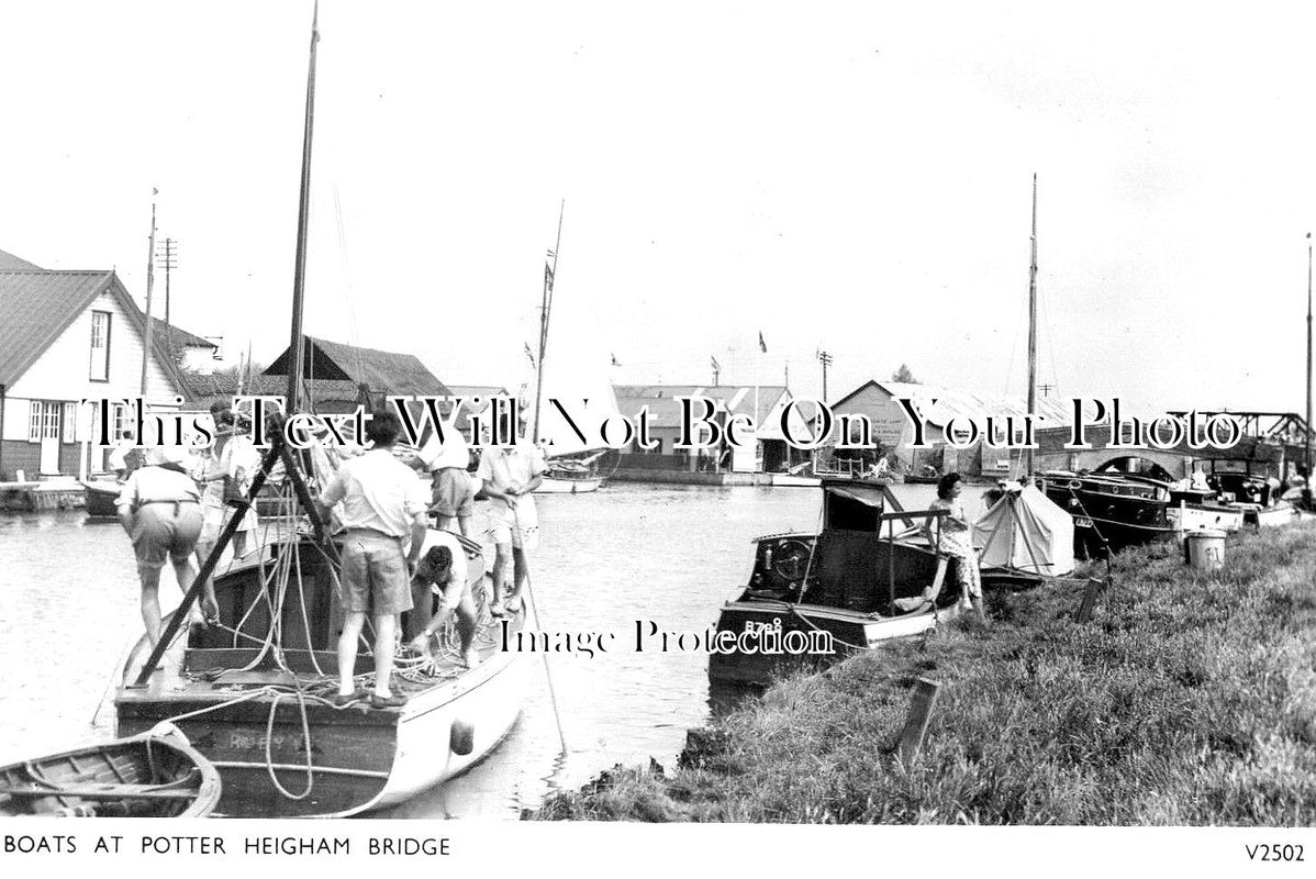 NF 1584 - Boats At Potter Heigham Bridge, Norfolk Broads – JB Archive