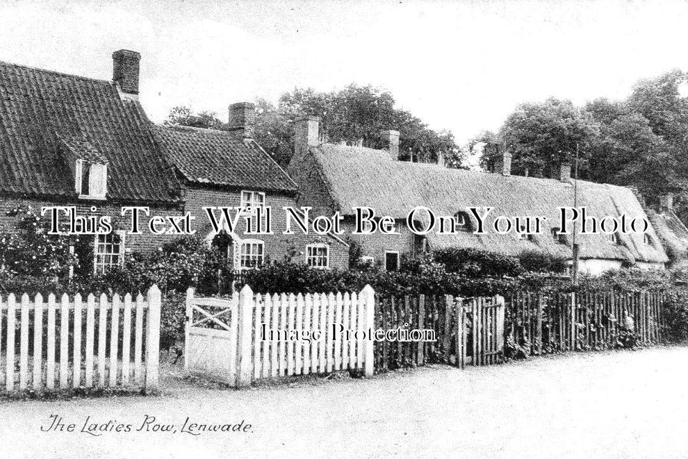 NF 2672 - The Ladies Row, Lenwade, Norfolk – JB Archive