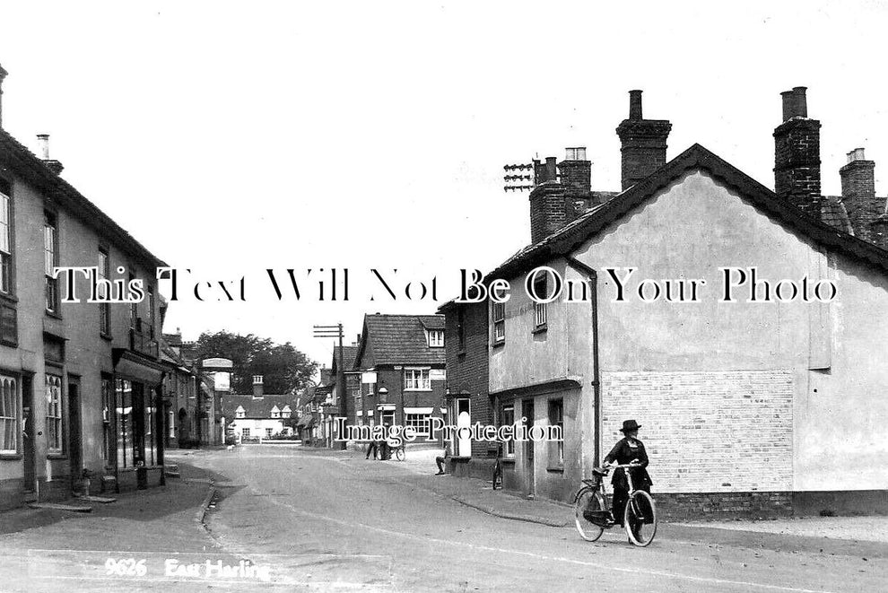 NF 3131 - The Swan Pub, East Harling, Norfolk – JB Archive