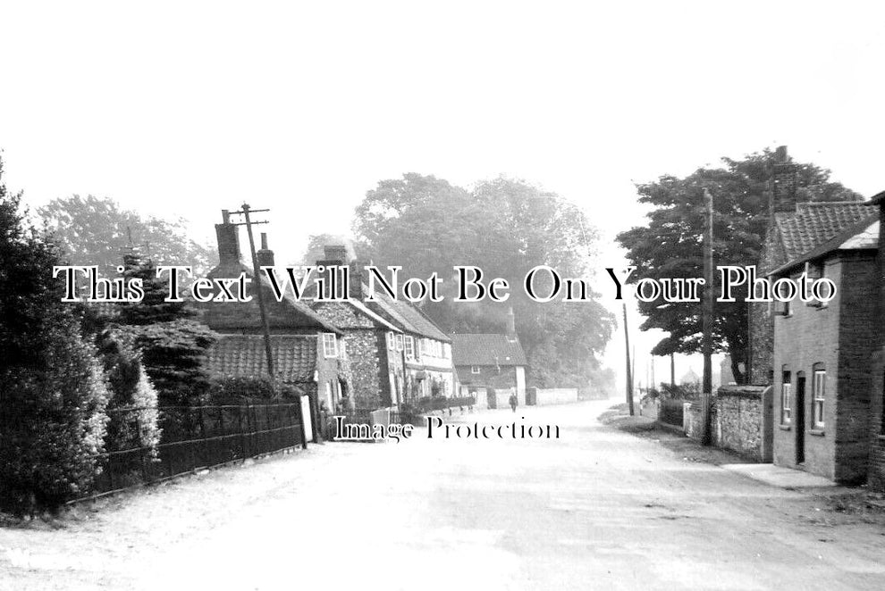 NF 3163 - Weasenham Road, Great Massingham, Norfolk – JB Archive