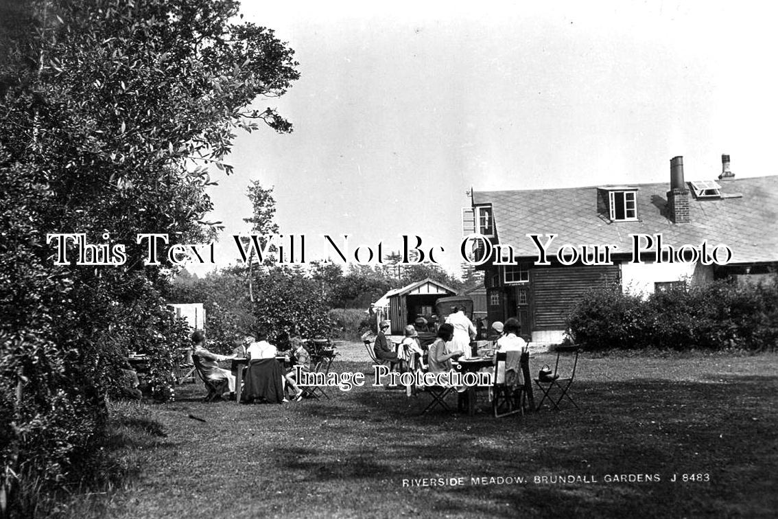 NF 4230 - Riverside Meadow, Brundall Gardens, Norfolk – JB Archive