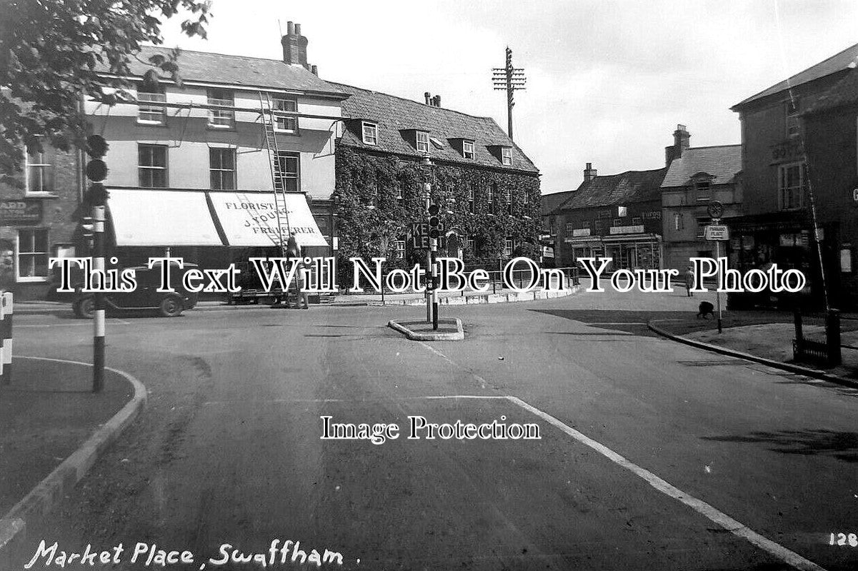 NF 4319 - Market Place, Swaffham, Norfolk – JB Archive