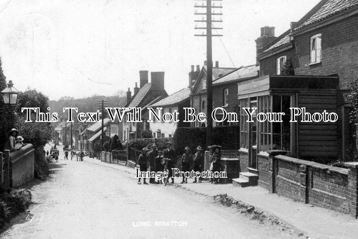 NF 838 - Long Stratton, Norfolk c1916 – JB Archive