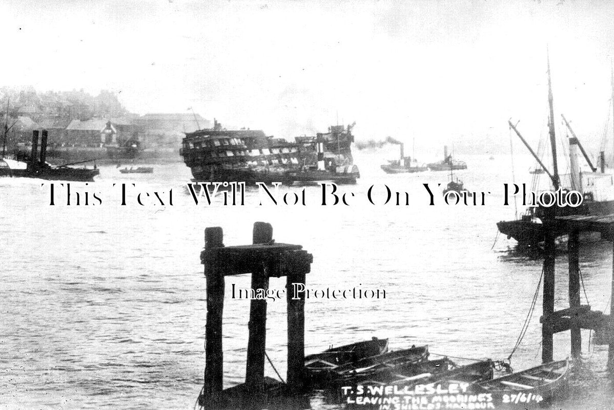 NO 1691 - TSS. Wellesley Ship After Fire, North Shields, Northumberlan ...