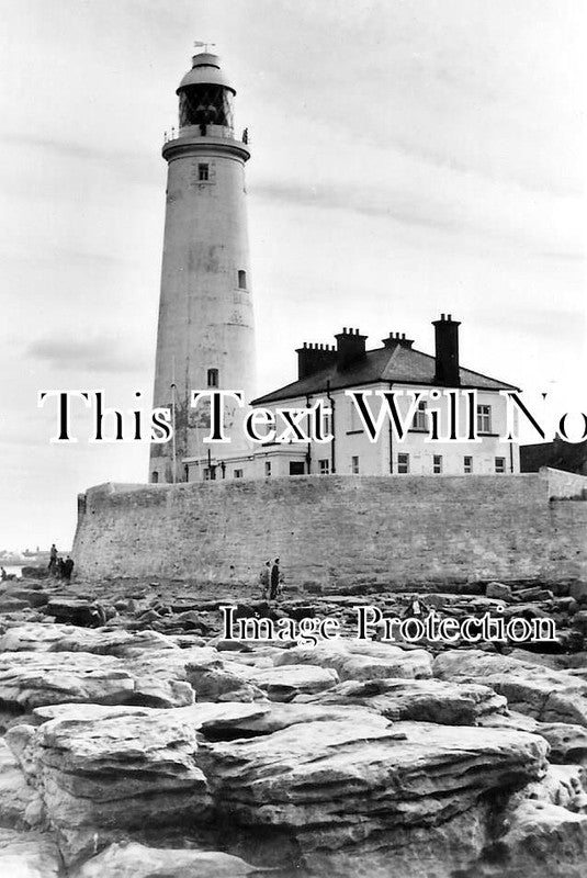 NO 196 - The Lighthouse, Whitley Bay, St Marys Island, Northumberland ...