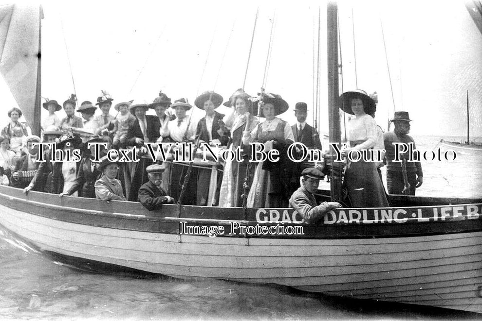 NO 772 - Grace Darling Lifeboat Pleasure Trip, Northumberland – JB Archive