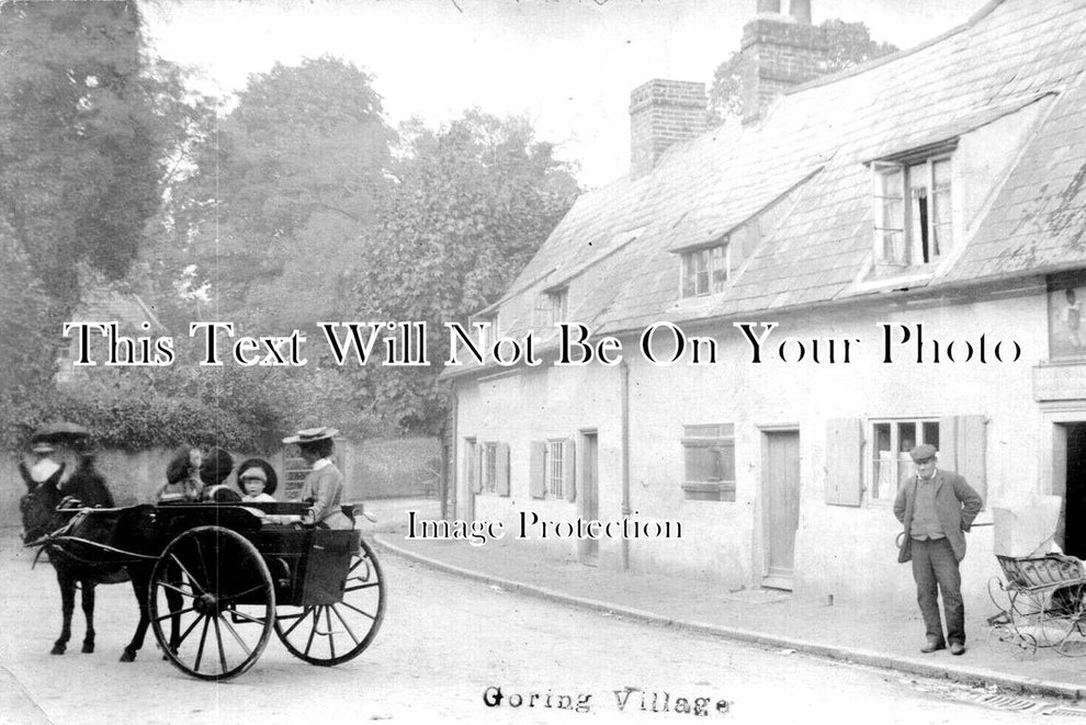 OX 1164 - Goring Village, Oxfordshire – JB Archive