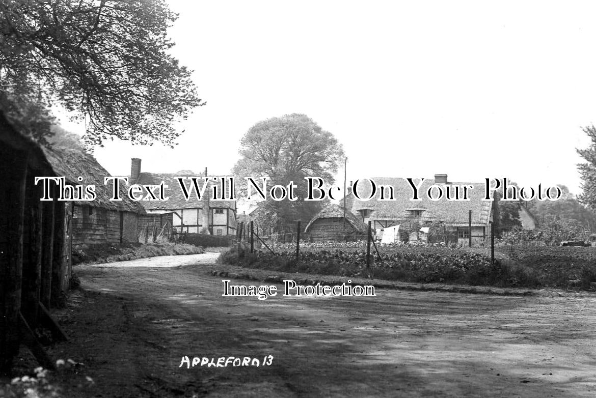 OX 1666 - Appleford, Oxfordshire – JB Archive