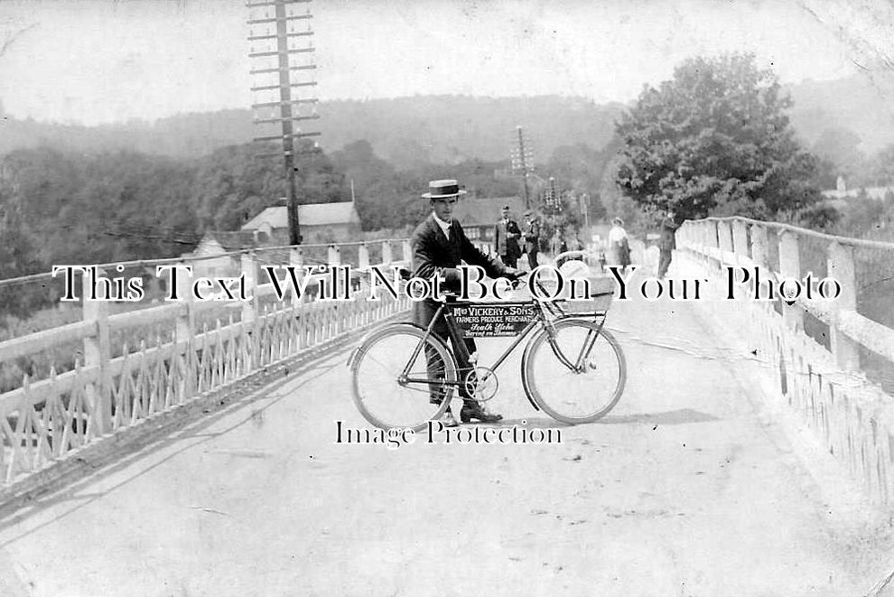 OX 231 - Goring On Thames Bridge, Oxfordshire – JB Archive