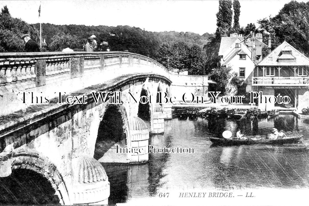 OX 564 - Henley Bridge, Oxfordshire – JB Archive