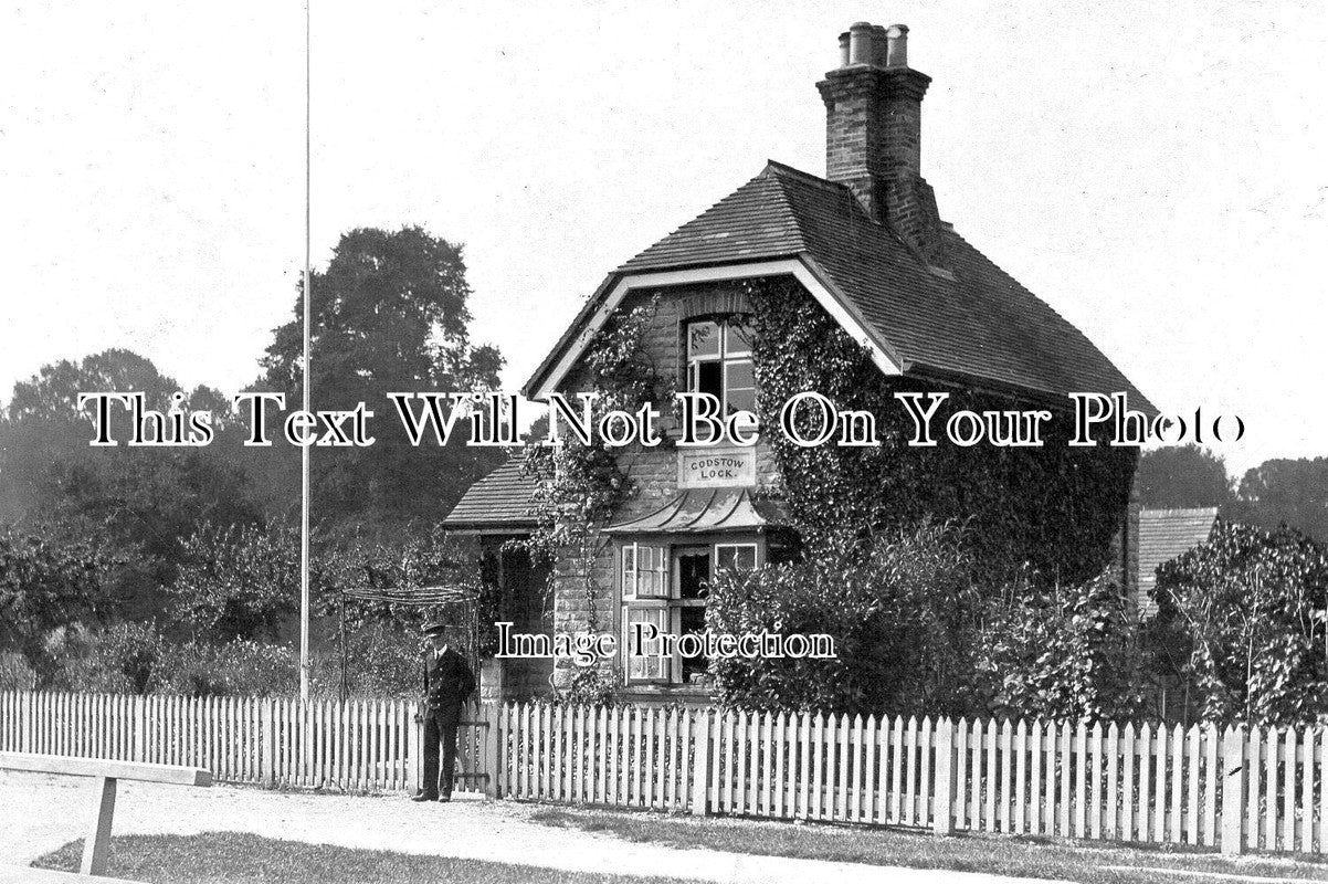 OX 575 - Godstow Lock, River Thames, Wolvercote, Oxfordshire – JB Archive