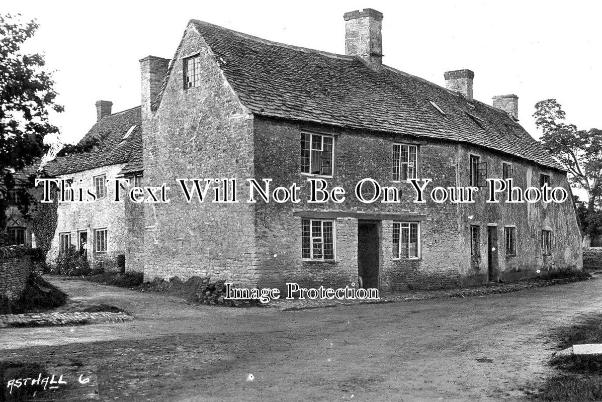 OX 725 - Asthall, Oxfordshire – JB Archive