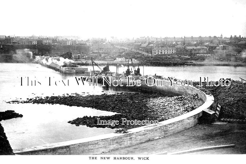 SC 1102 - The New Harbour, Wick, Scotland c1910 – JB Archive