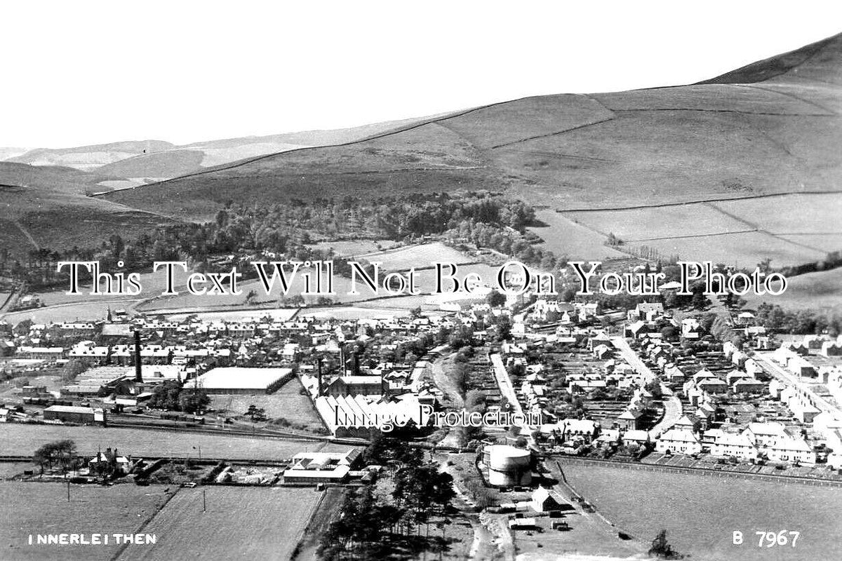 SC 1302 - Innerleithen, Scotland c1950 – JB Archive