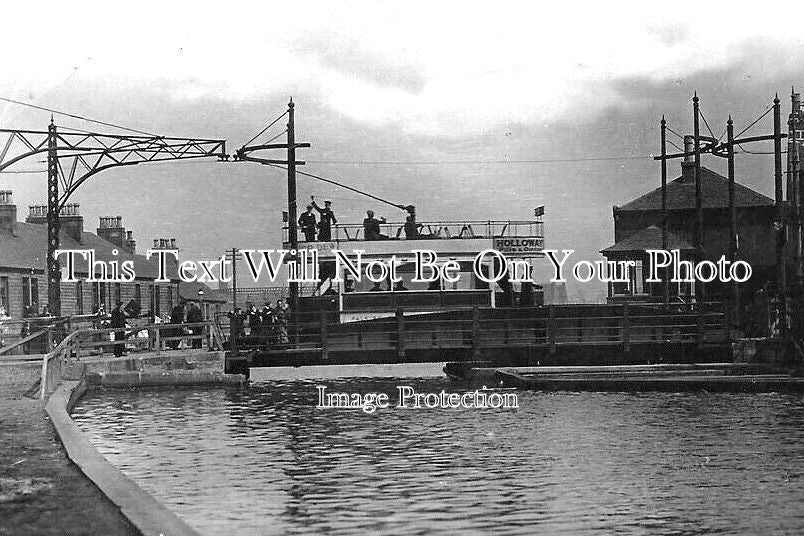 SC 1605 - Tram Crossing Bainsford Bridge, Falkirk, Scotland – JB Archive