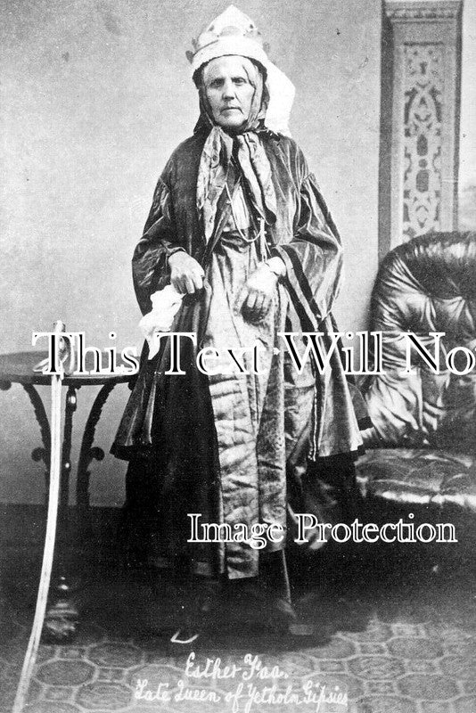 SC 2324 - Esther Faa Late Queen Of Yetholm Gipsies, Kelso, Scotland ...