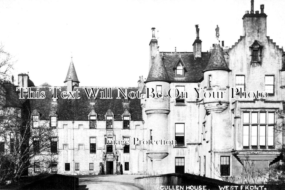 SC 4228 - Cullen House West Front, Cullen, Scotland – JB Archive