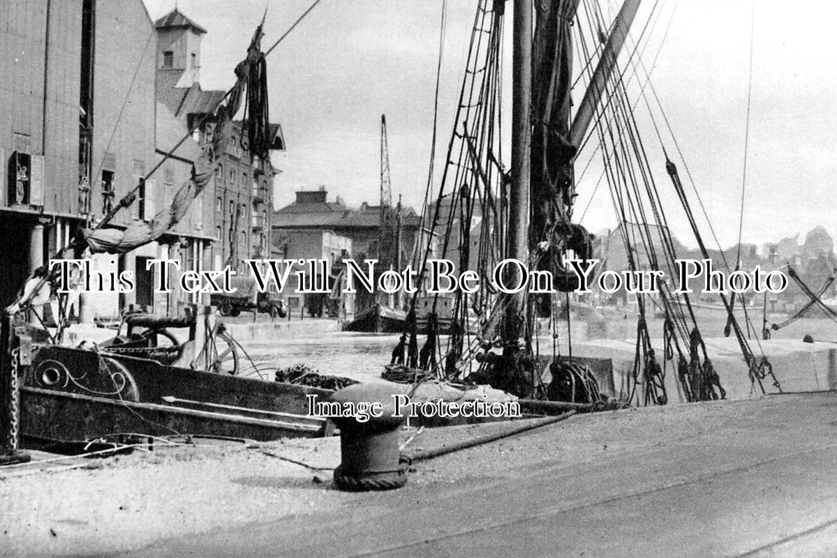 SF 1152 - The Docks, Ipswich, Suffolk – JB Archive