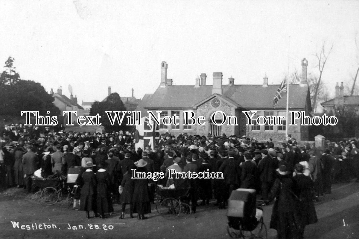 SF 1184 - The Jubilee Clock, Westleton, Suffolk c1920 – JB Archive