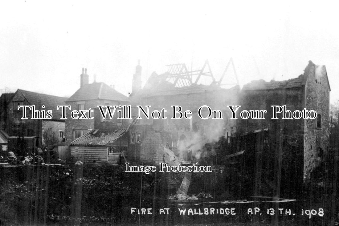 SO 1035 - Wallbridge Fire, Frome, Somerset – JB Archive