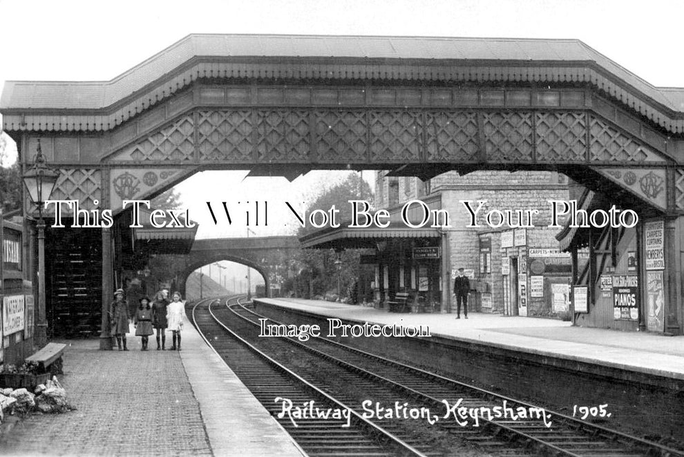 SO 2901 - Keynsham Railway Station, Somerset – JB Archive