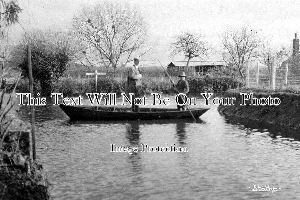 SO 590 - Flood At Stathe, Somerset – JB Archive