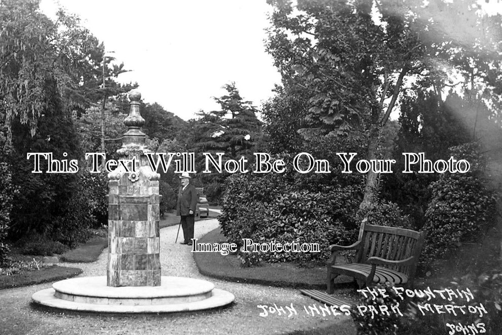 SU 1586 - The Fountain, John Innes Park, Merton, Surrey c1913 – JB Archive