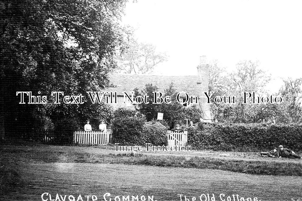 SU 3073 - The Old Cottage, Claygate Common, Esher, Surrey – JB Archive
