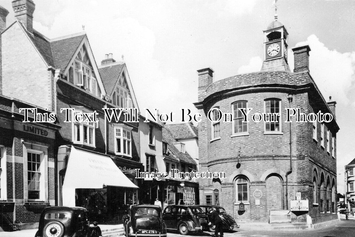 SU 3607 - The Old Town Hall, Reigate, Surrey – JB Archive