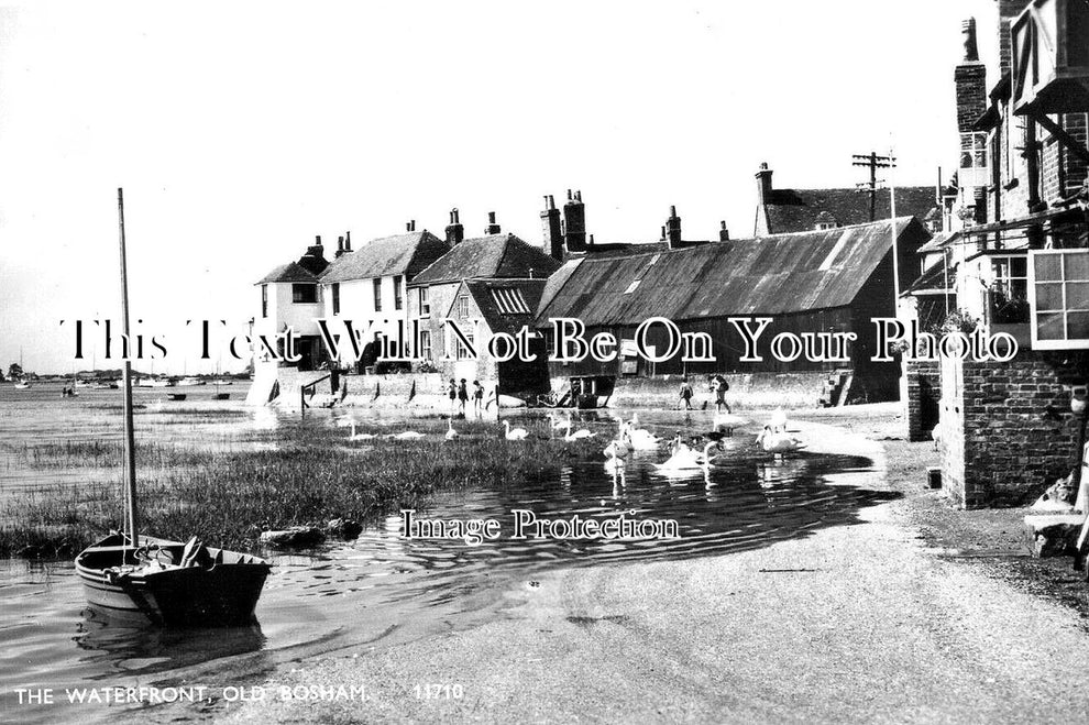 SX 4544 - The Waterfront, Old Bosham, Sussex – JB Archive