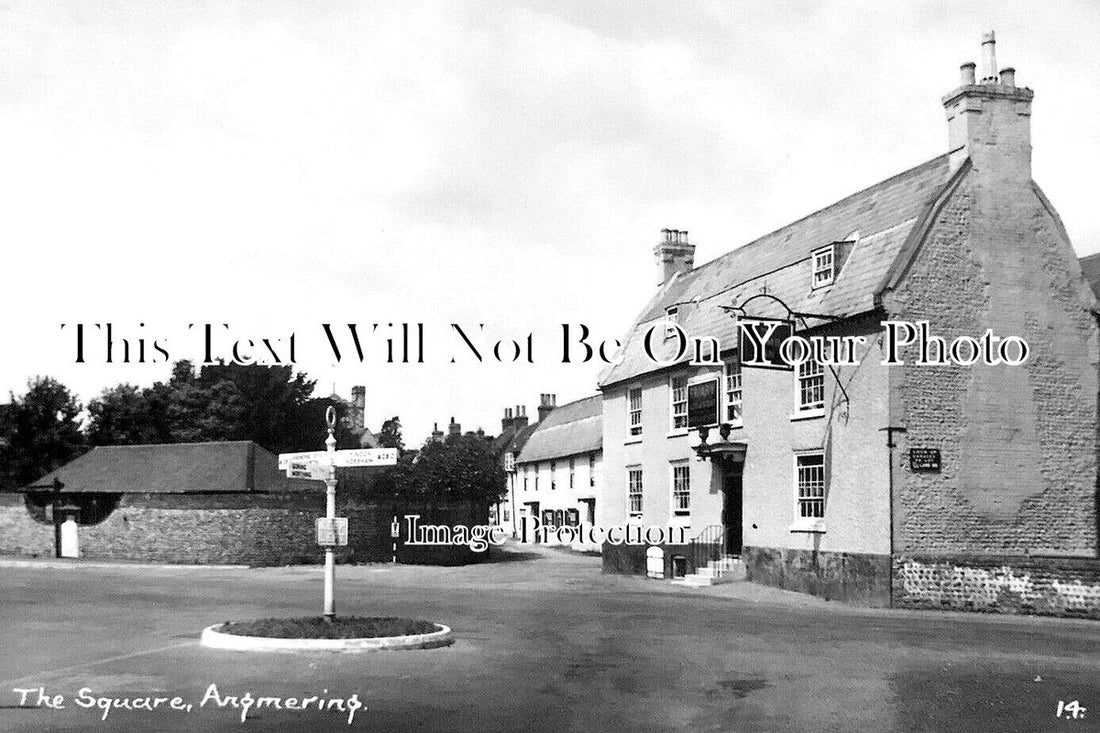 SX 4855 - The Lamb Inn Pub, The Square, Angmering, Sussex – JB Archive