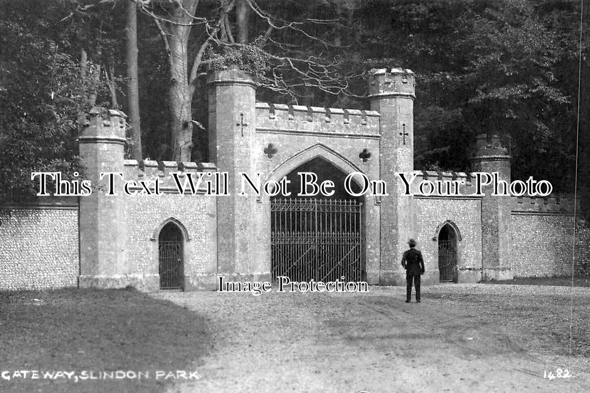 SX 4996 - Gateway, Slindon Park, Sussex – JB Archive