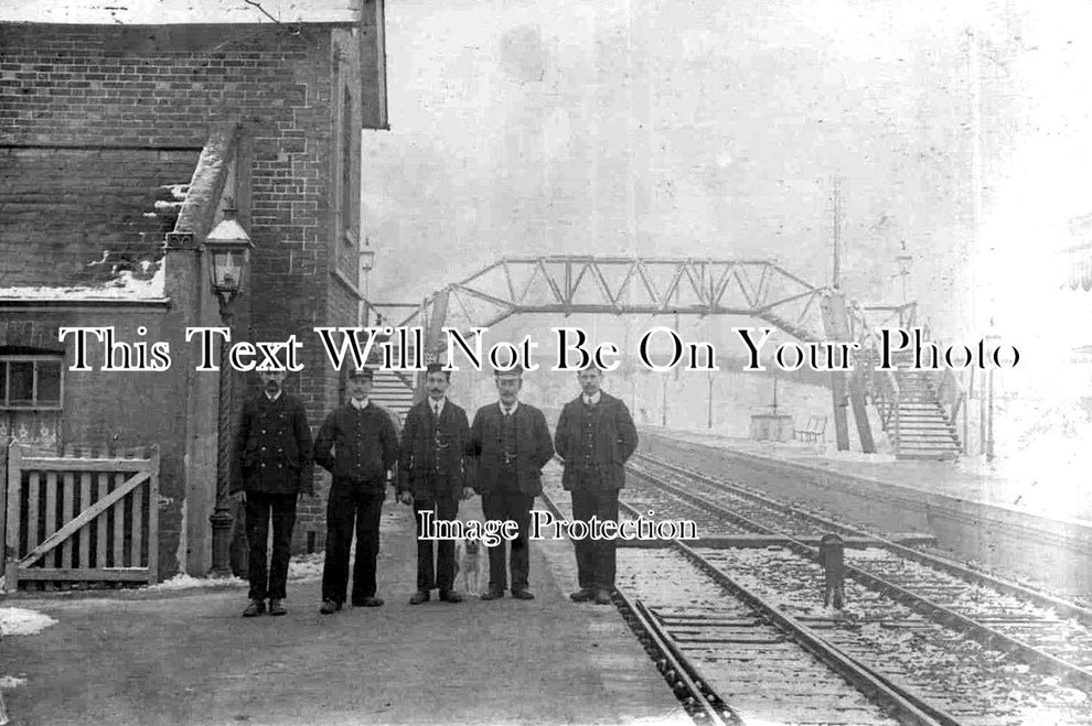 WI 32 - Porton Railway Station, Wiltshire c1905 – JB Archive