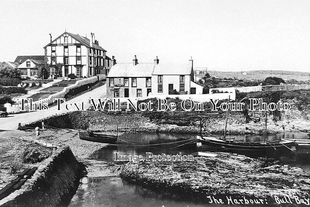 WL 2562 - The Harbour, Bull Bay Hotel, Bull Bay, Wales – JB Archive