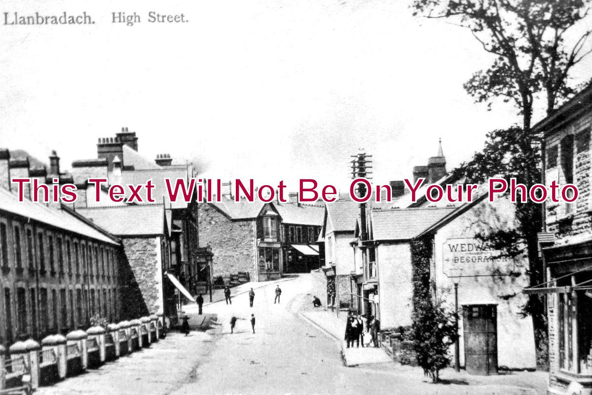 WL 2952 - High Street, Llanbradach, Wales – JB Archive