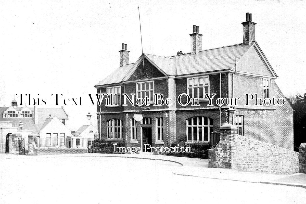 YO 10315 - The Rising Sun Pub, Nether Green, Yorkshire – JB Archive