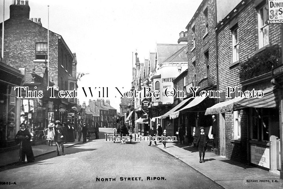 YO 11715 - North Street, Ripon, Yorkshire – JB Archive