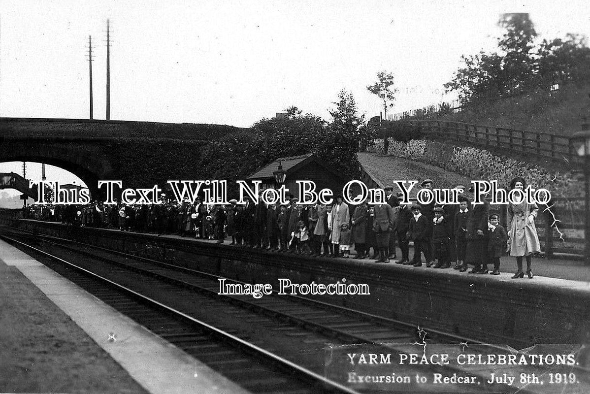 YO 138 - 1918 Peace Celebrations, Yarm Railway Station, Yorkshire c191 ...