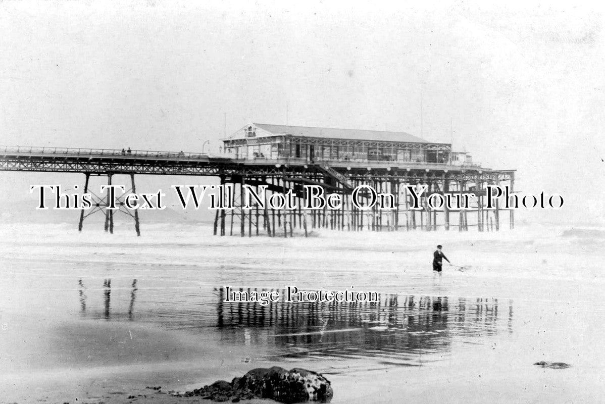 YO 1478 - North Bay Pier, Scarborough, Yorkshire – JB Archive